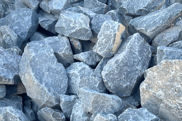 Basalt Bruchsteine Wasserbausteine kaufen – Zierkiese.de